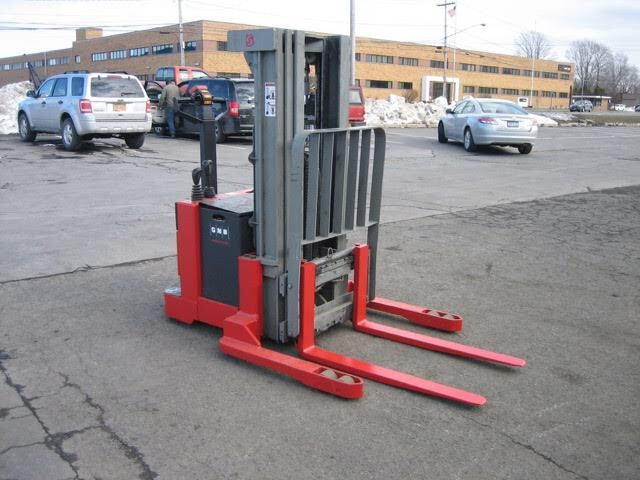 Raymond For Sale - Raymond Stacker - Equipment Trader