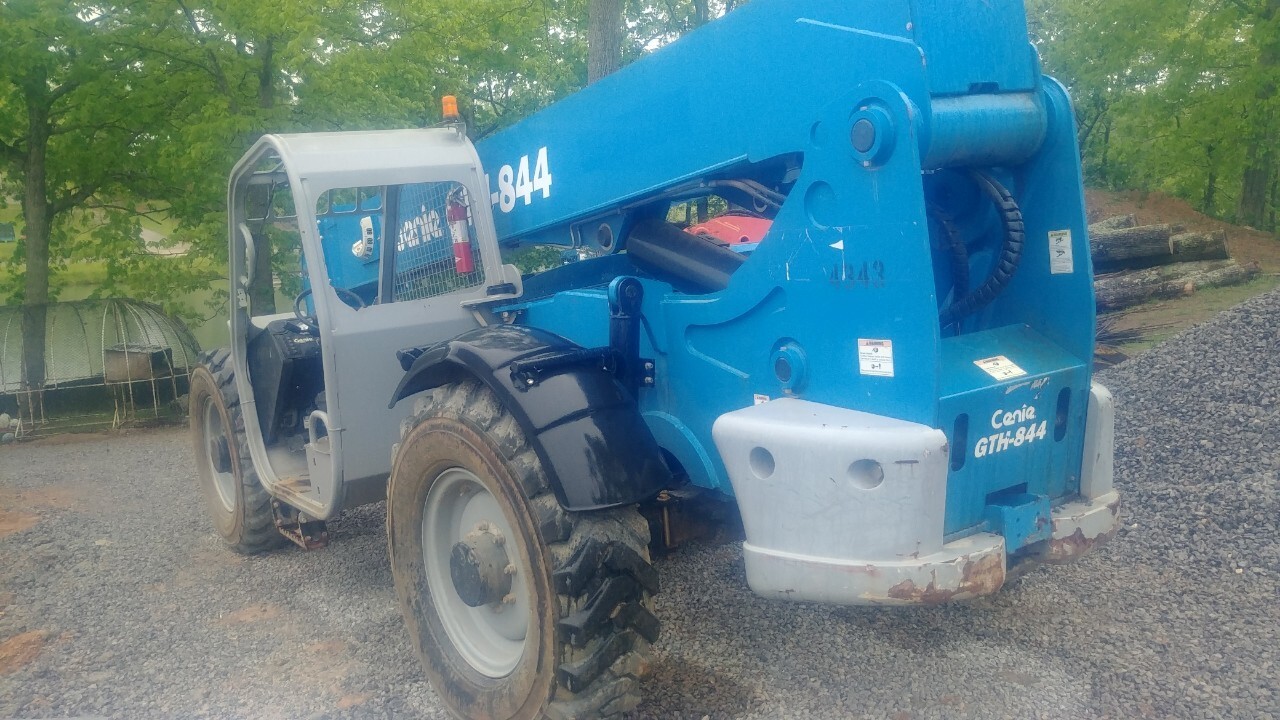 Used 2013 Genie GTH-844 in Miam, FL - Equipment Trader