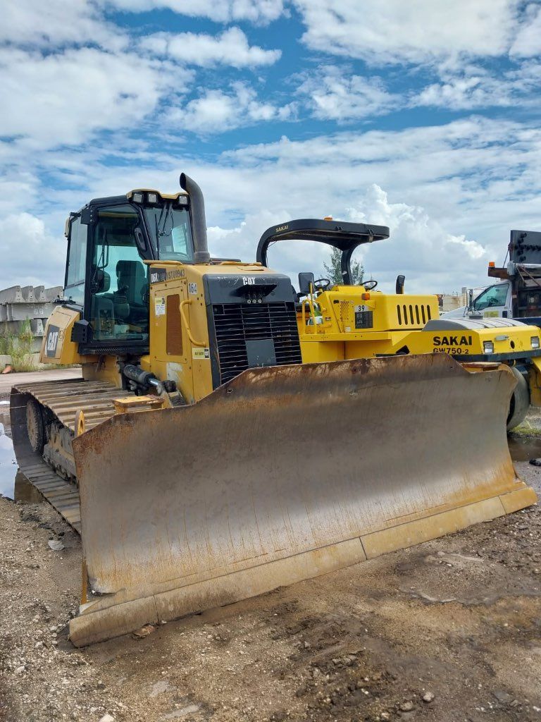 Used 2006 Caterpillar D6K For Sale in Miami, FL - 5024451662 ...