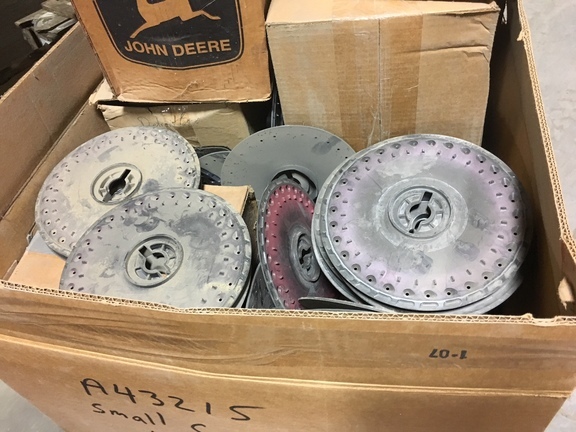 0 John Deere A43215 Small Corn Disk For Sale in Assumption - Equipment ...