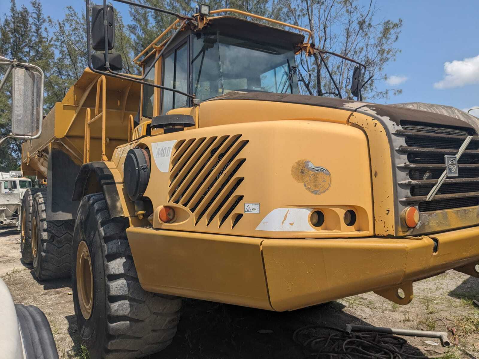 Used 2004 Volvo A40D For Sale in Miami, FL - 5025549845 - Equipment Trader