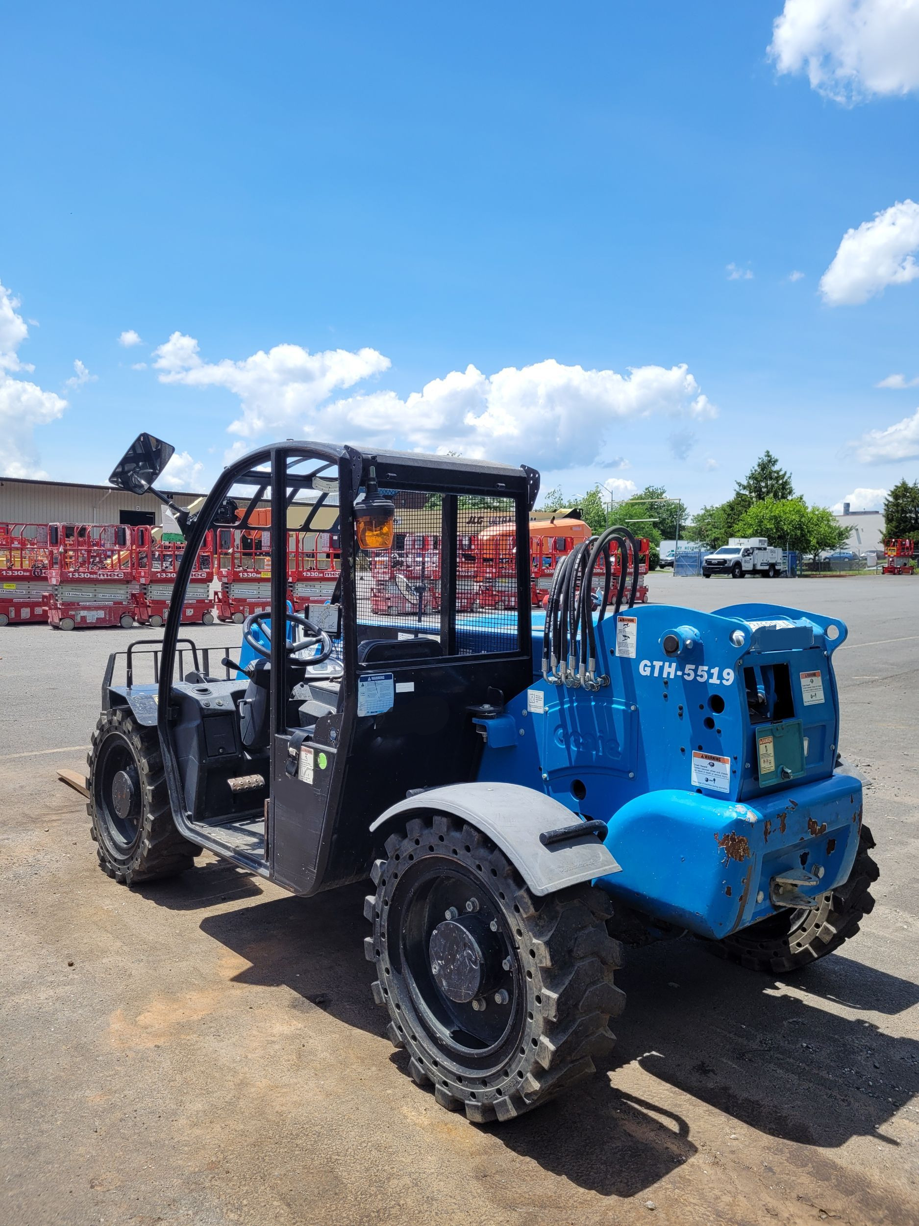 Used 2015 Genie GTH-5519 For Sale in Nashville, TN - 5026561349 - Equipment Trader