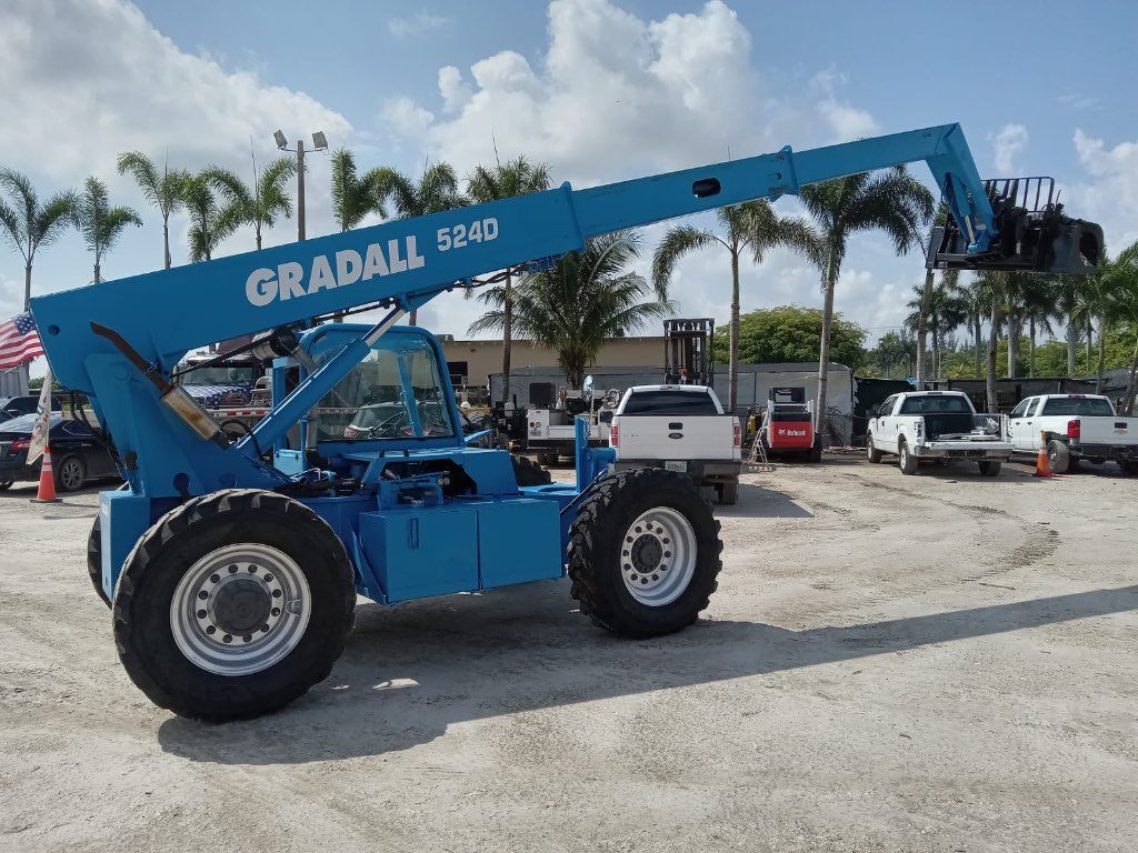 Used 2002 Gradall 524D For Sale in Miami, FL - 5026975878 - Equipment ...