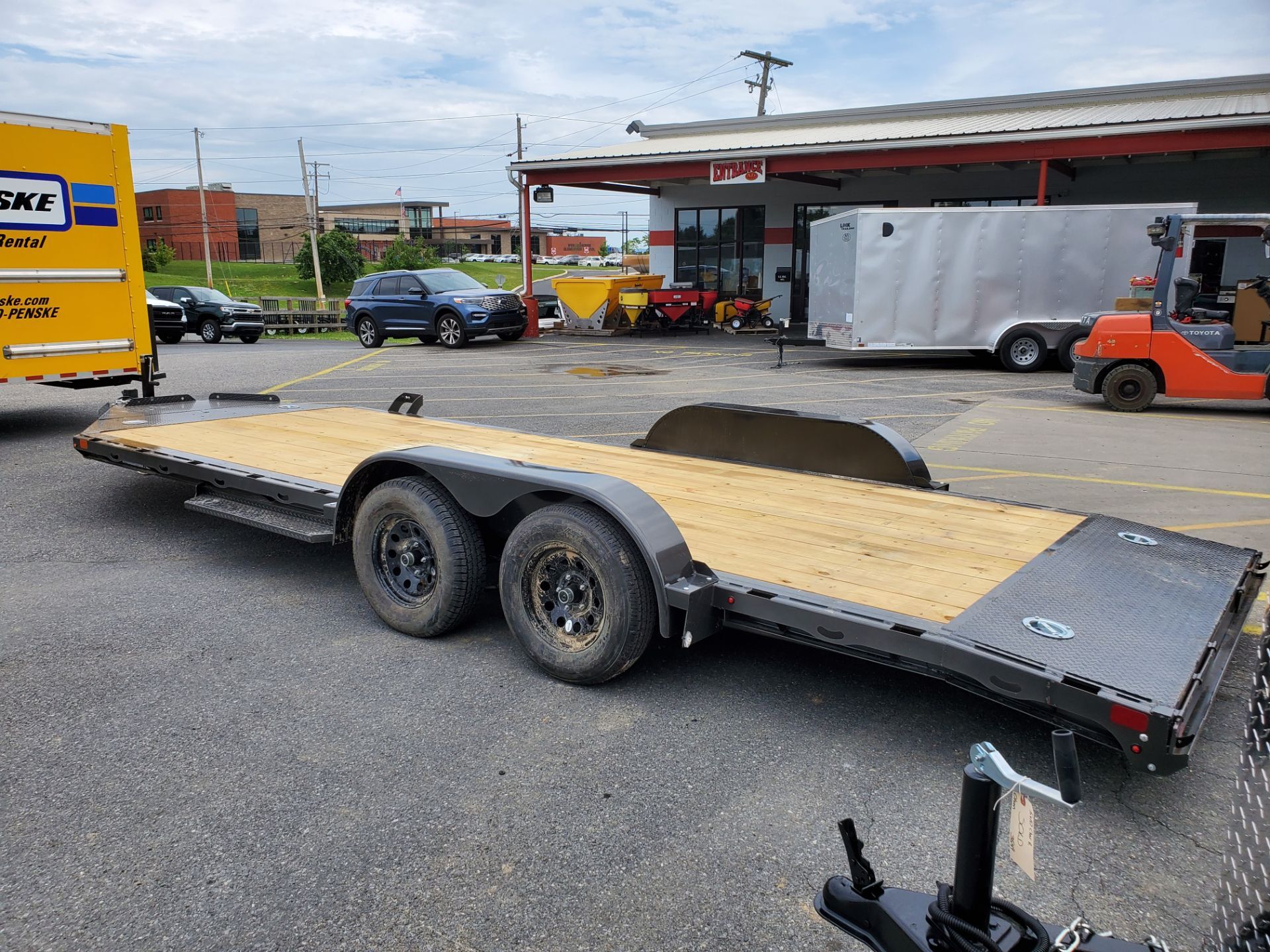 New 2022 Diamond C Trailers 20x83 Gtf Open Car Hauler 7K in Harrisburg ...