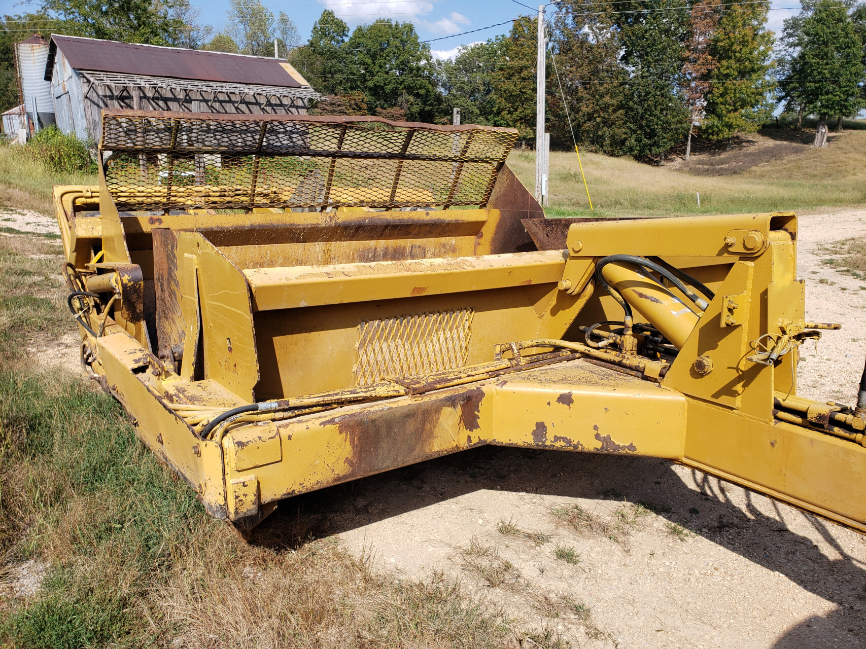 Reynolds Scrapers For Sale - Reynolds Scrapers - Equipment Trader