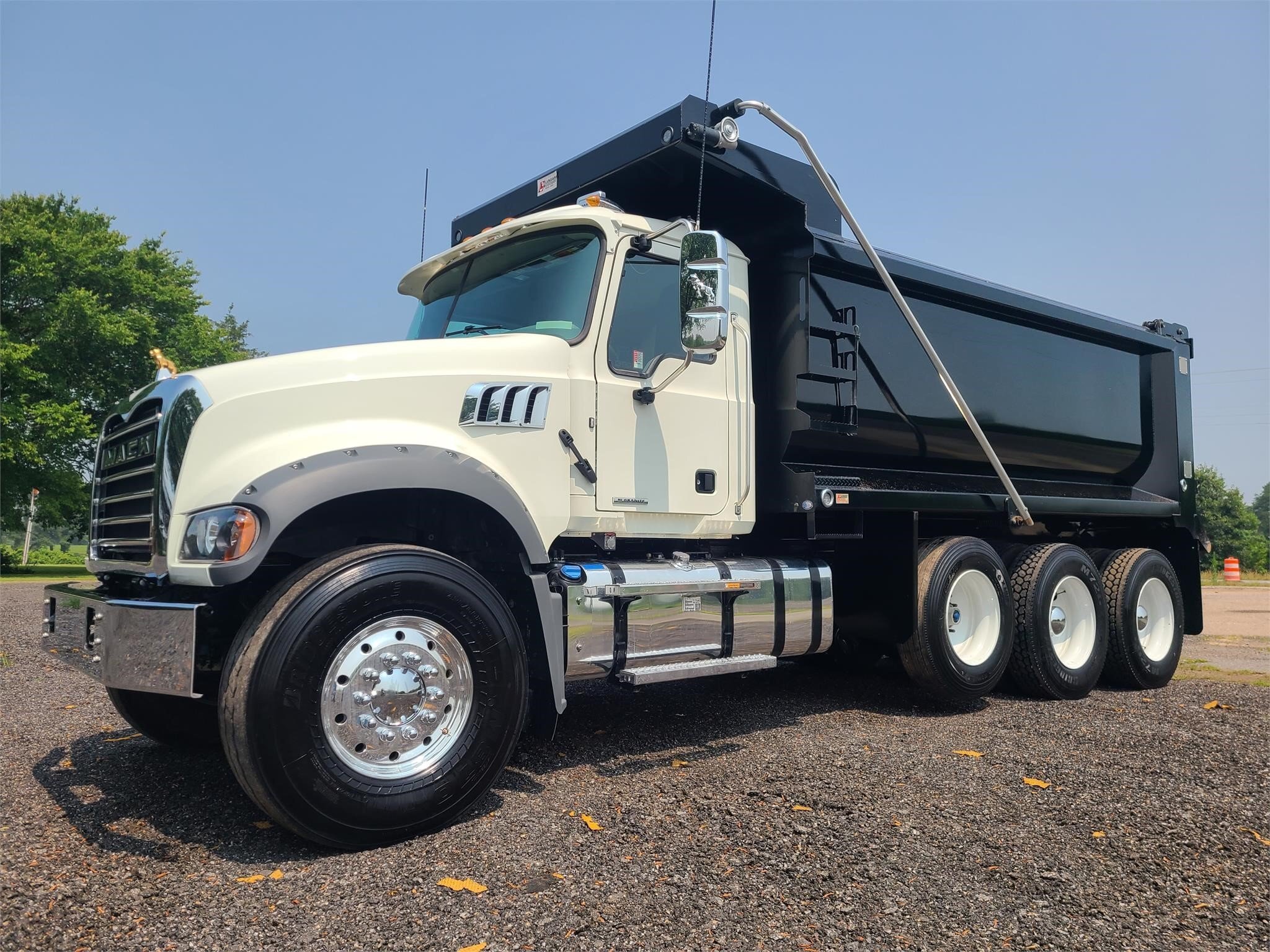 Mack Single Axle For Sale - Mack Dump Trucks - Equipment Trader