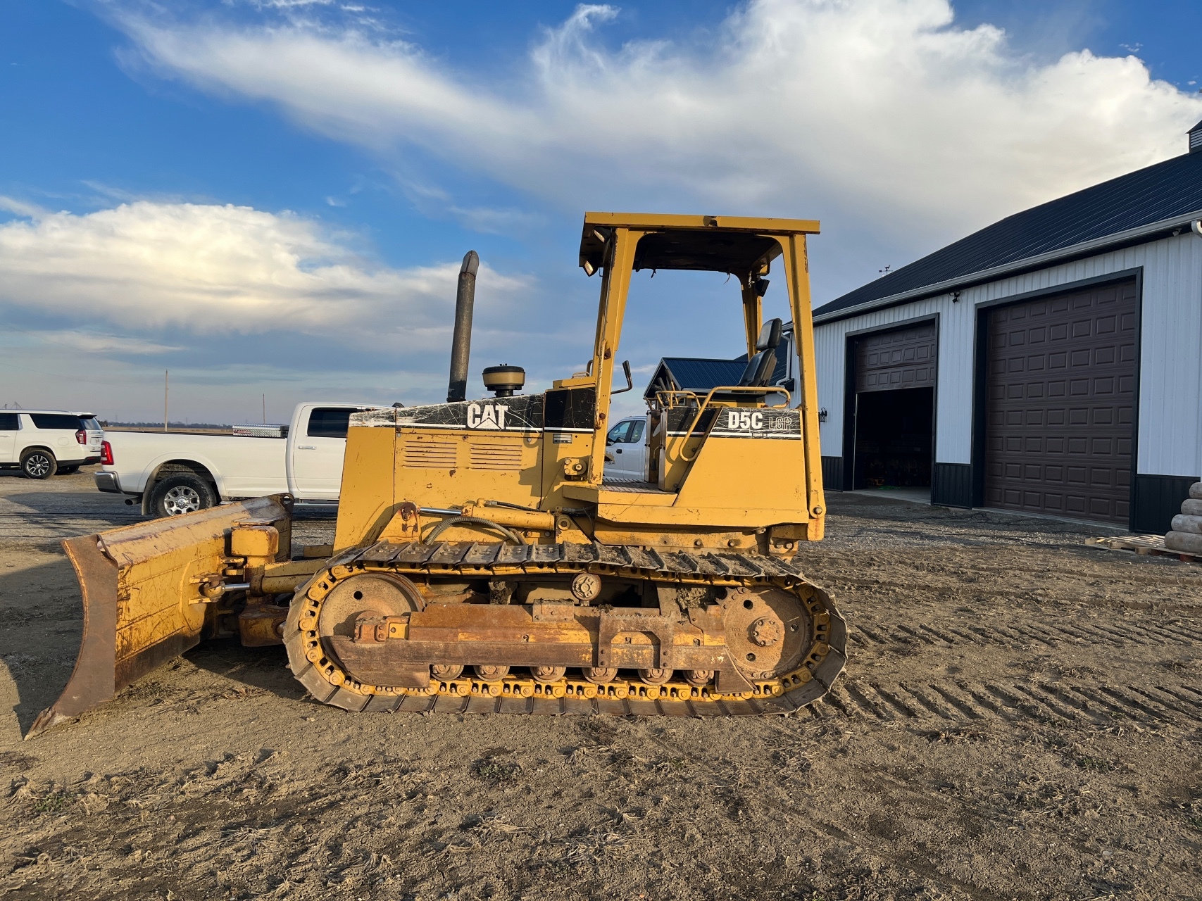 STANDARD Caterpillar D5B Dozers For Sale - STANDARD Caterpillar D5B ...